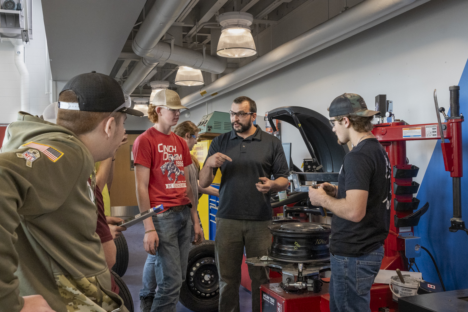 College News: ICC Automotive Course Shifts Into High Gear | Columbia ...